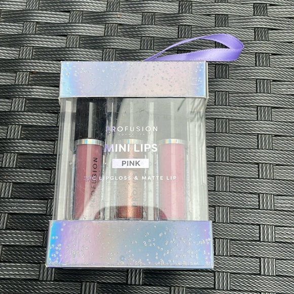 Profusion Cosmetics | Makeup | Profusion Cosmetics Mini Lips Pink 3pc ...